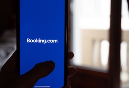 Booking全年净利润涨近20倍，去年30亿并购今年仍有大裁员 - 环球旅讯(TravelDaily)